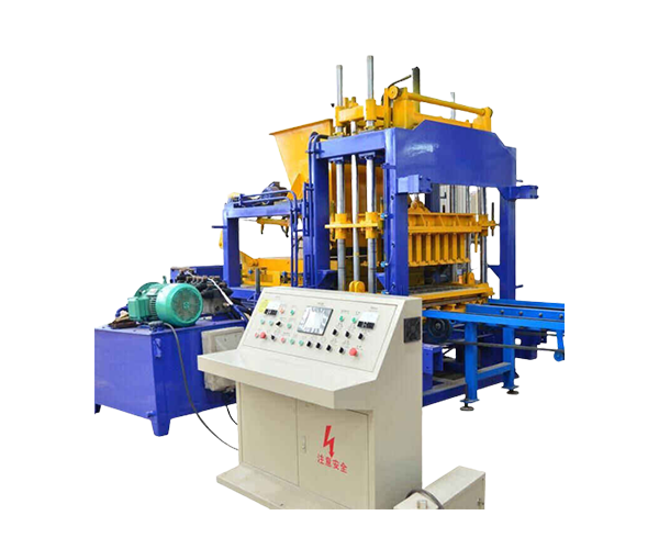 QT5-15 Block Machine